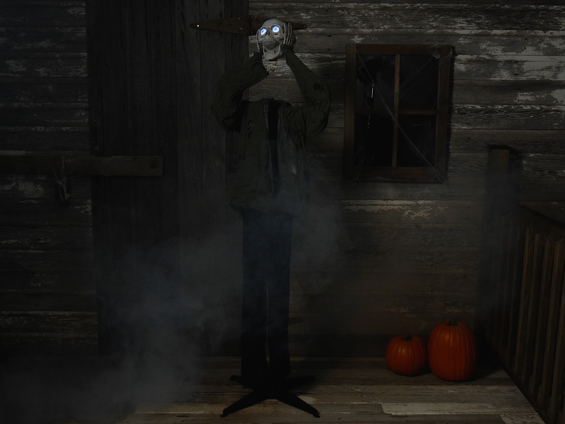 5FT Headless Man Animatronic Decoration - Scream Saver | Halloween ...