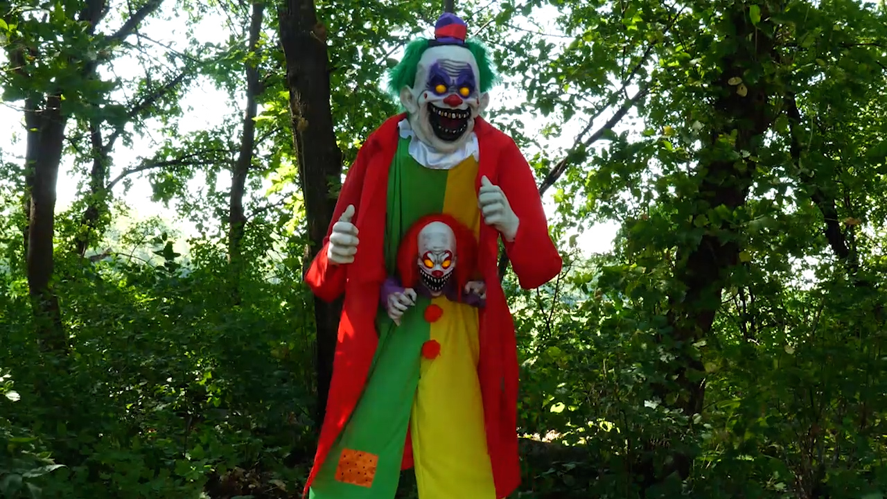 6FT Animated Scary Surprise Evil Clown Prop | Evil Clown Decorations